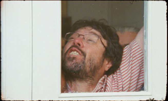 Movie Review: In 'A Poet,' a Colombian farce of literary failure and ...