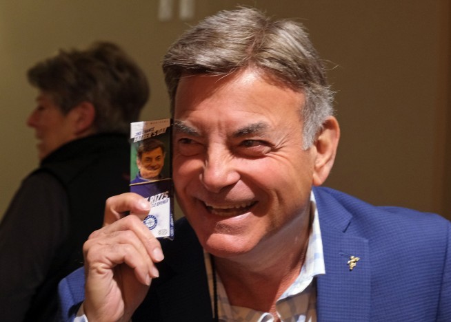 Mariners broadcaster Rick Rizzs reflects on his career as he embarks on ...