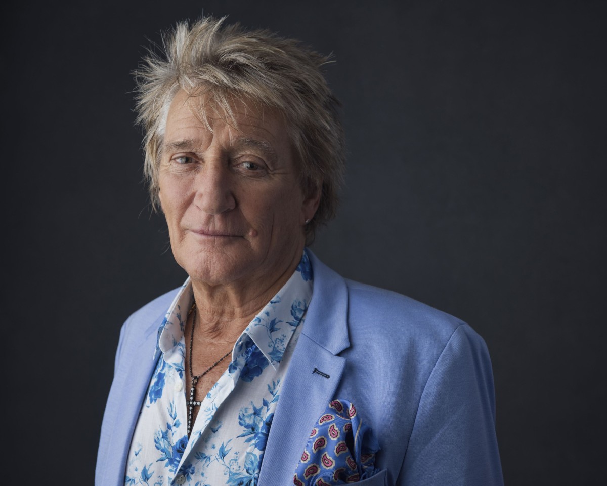 Rod Stewart Reveals Cancer Fight