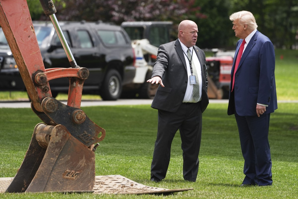 Trump's Rose Garden Makeover Is Happening