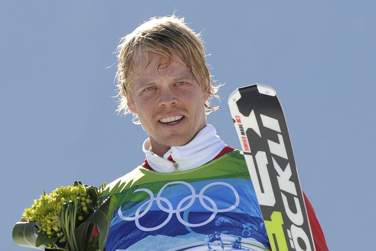 Olympic Medalist Killed by Lightning at 49