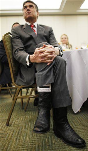 2016 Signal? Rick Perry Gives Up Cowboy Boots